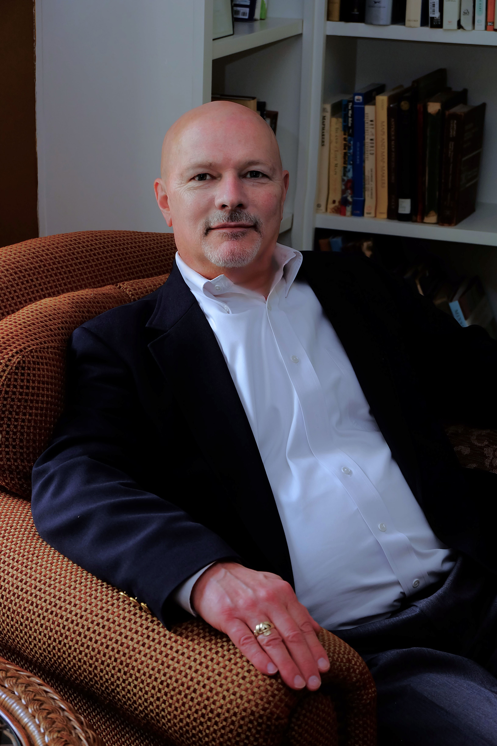 Episode #16: Mike Faricy | Books & Brews Podcast